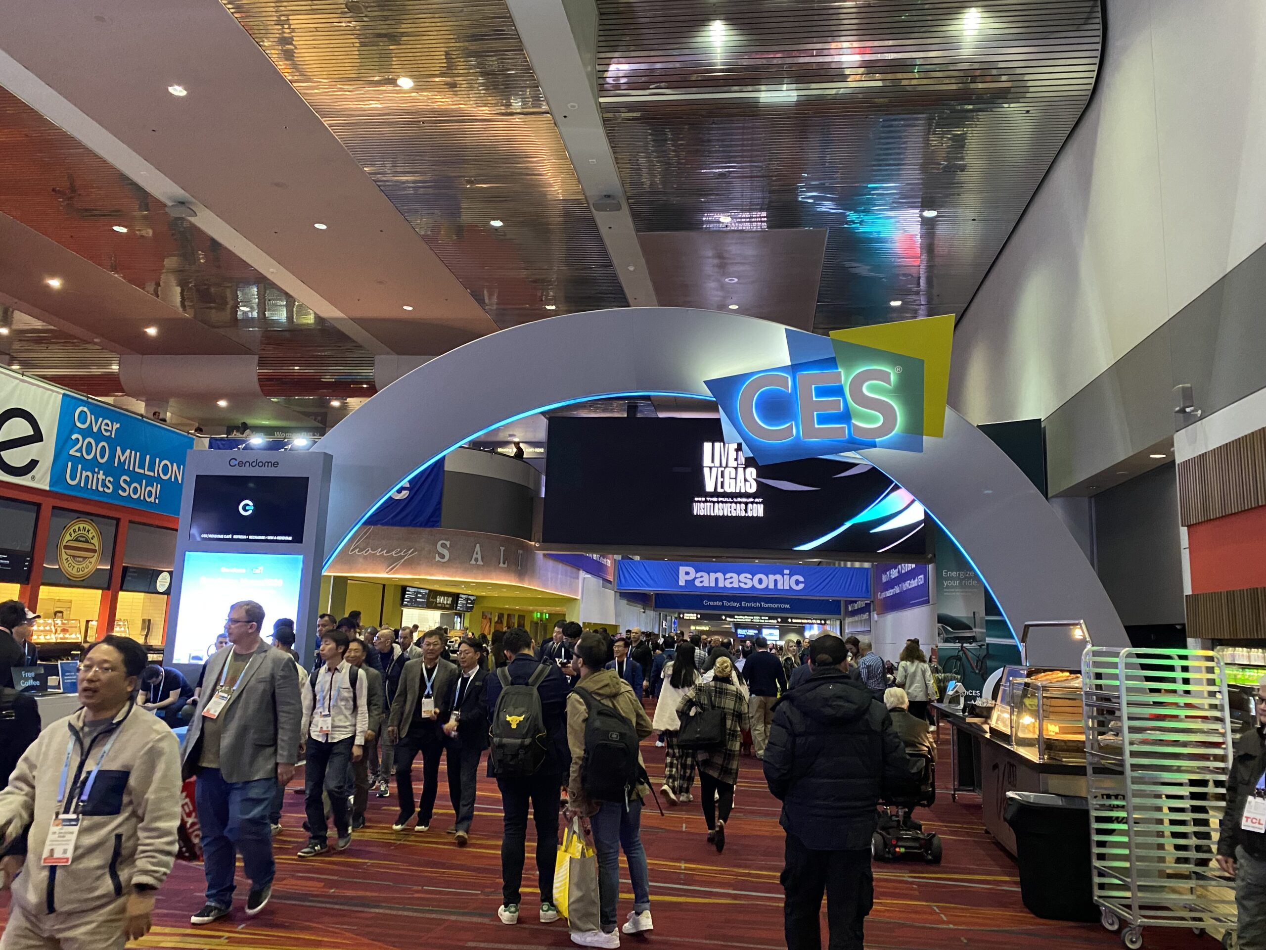 CES2024で最新テクノロジーに触れ合う – SEIRYU IP